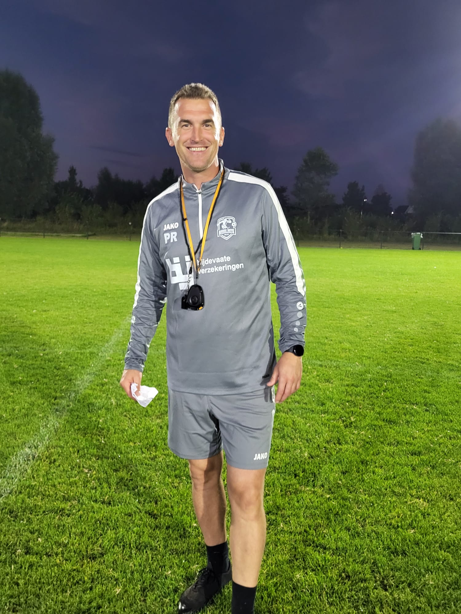 Even voorstellen: Pieter Roelse, nieuwe trainer Bruse Boys 1 | V.V ...