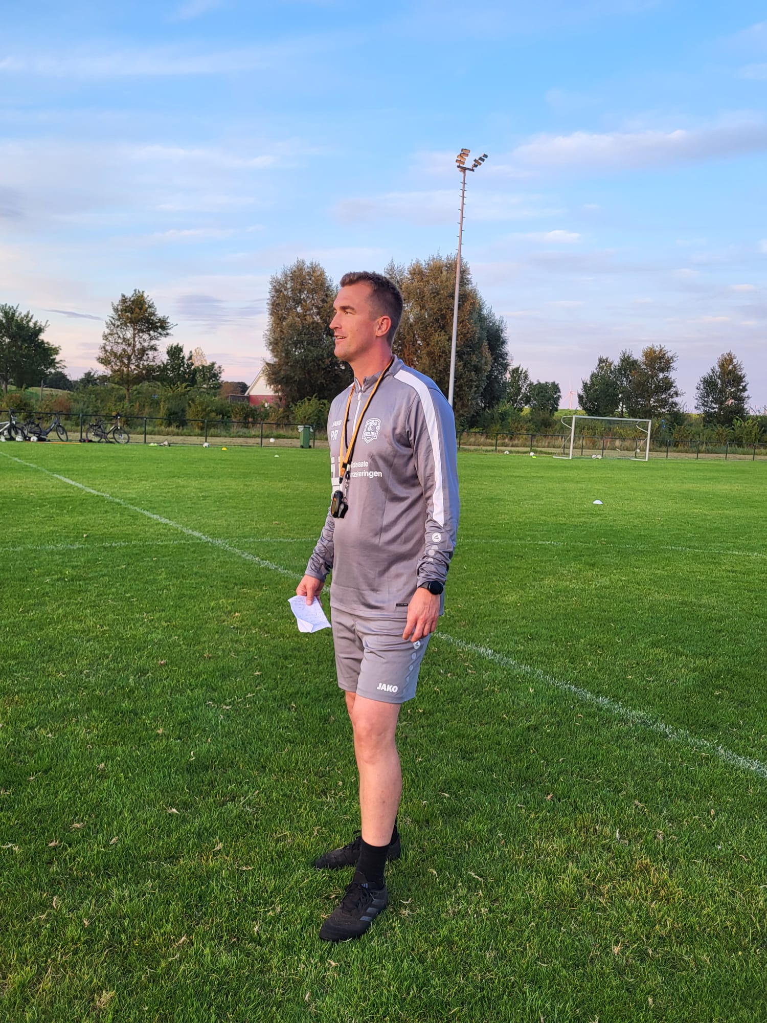 Even voorstellen: Pieter Roelse, nieuwe trainer Bruse Boys 1 | V.V ...